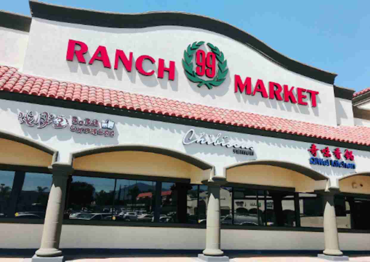 10+ Best & Fun Things To Do In Chinatown Las Vegas