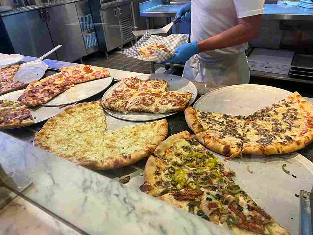 14 Must-Try Fast Food Near Las Vegas In 2026