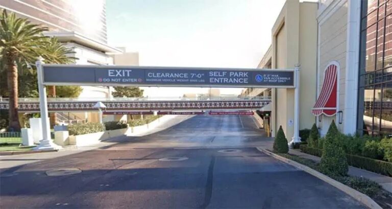 Where Should You Park at the Sphere Las Vegas? Prices & Tips 2026