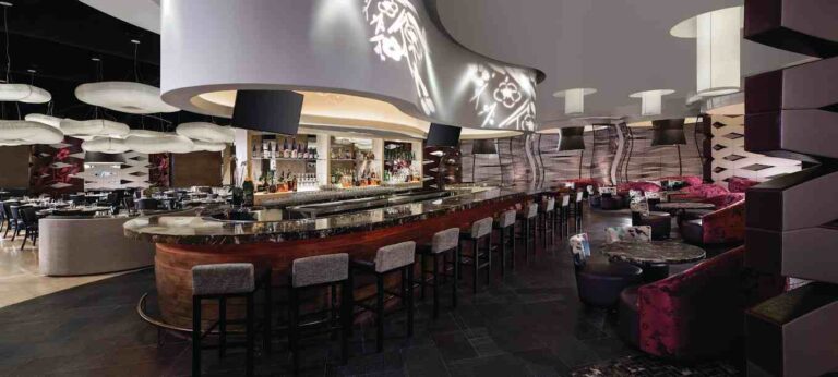 15 Best Caesars Palace Restaurants You Must Try in Las Vegas (2026)