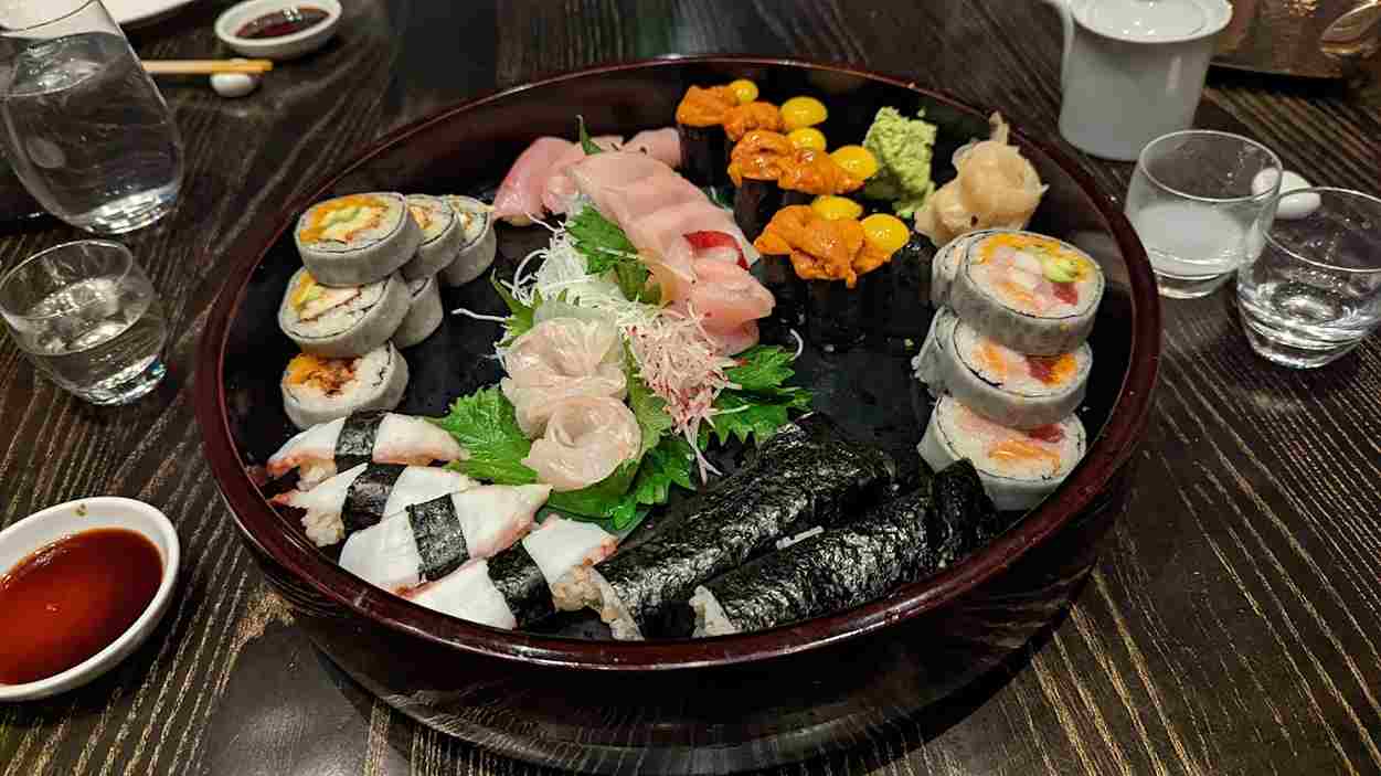 Testiest & Best Sushi In Las Vegas Strip (2025)