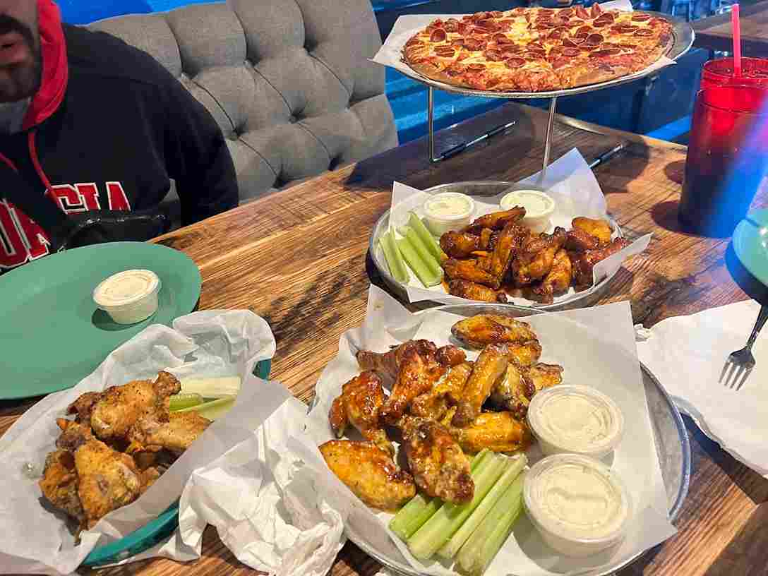 20 Hot Best Chicken Wings In Las Vegas In 2026