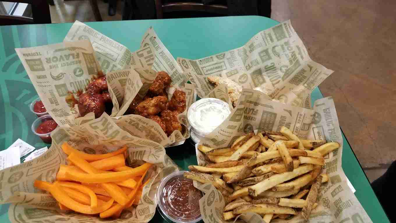 20 Hot Best Chicken Wings In Las Vegas In 2026