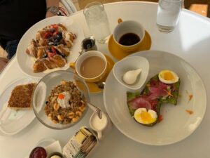 16 Must Try Best Breakfast In Las Vegas On The Strip (2026)