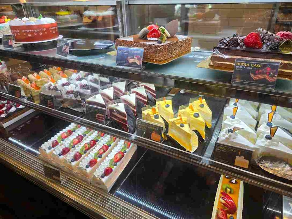 15 Must-Try Best Desserts In Las Vegas (2026)