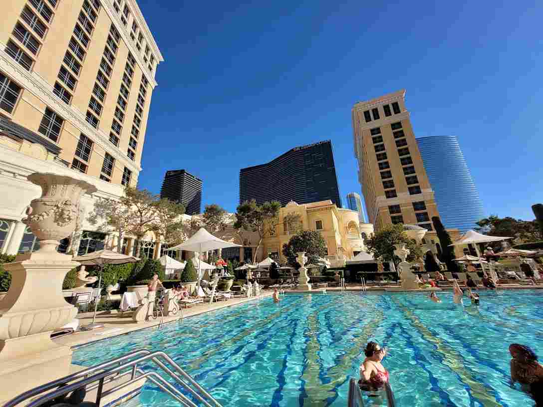 11 Must-Visit & Best Pools In Las Vegas