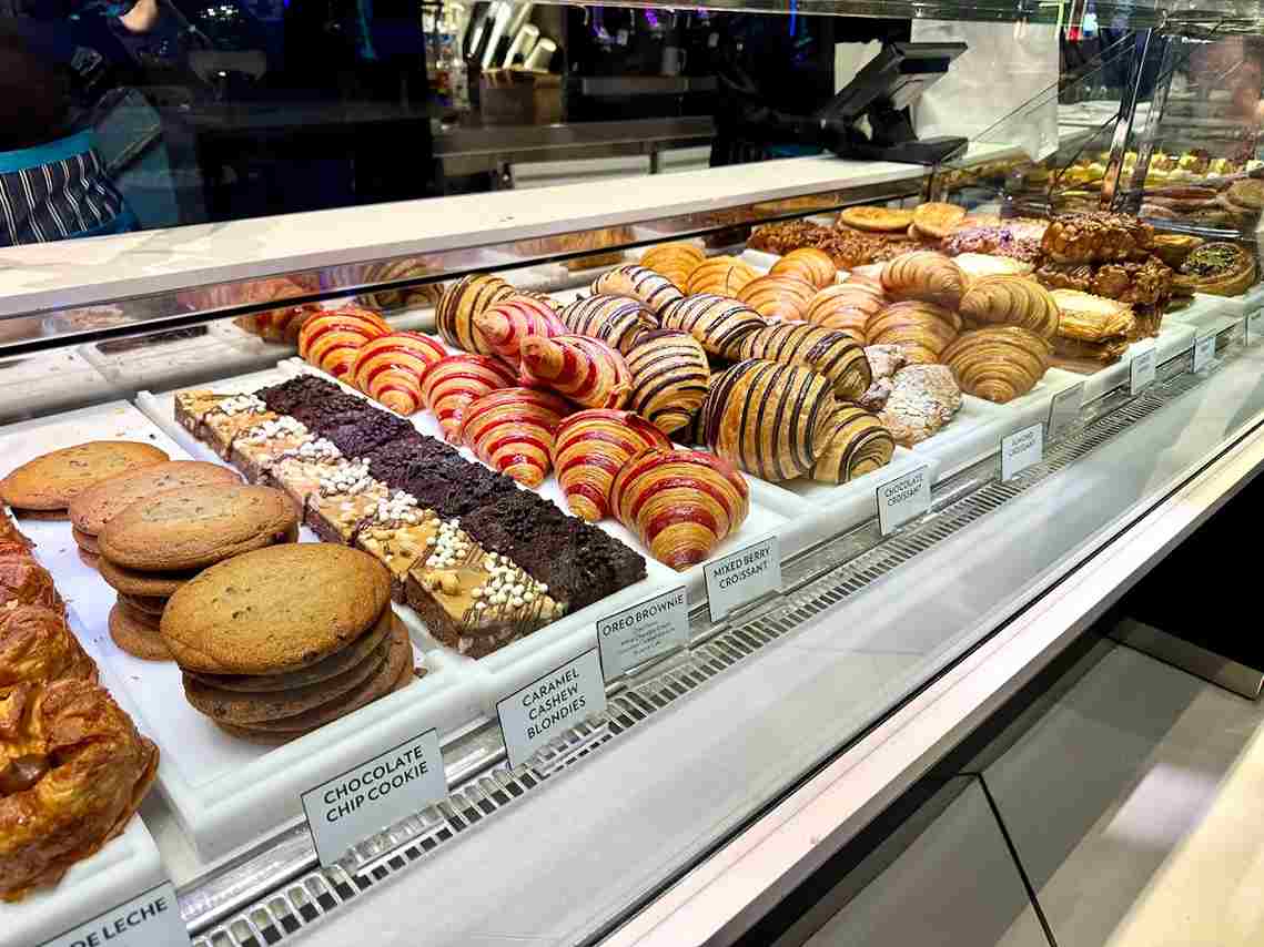 15 Best ARIA Restaurants in Las Vegas (2026)